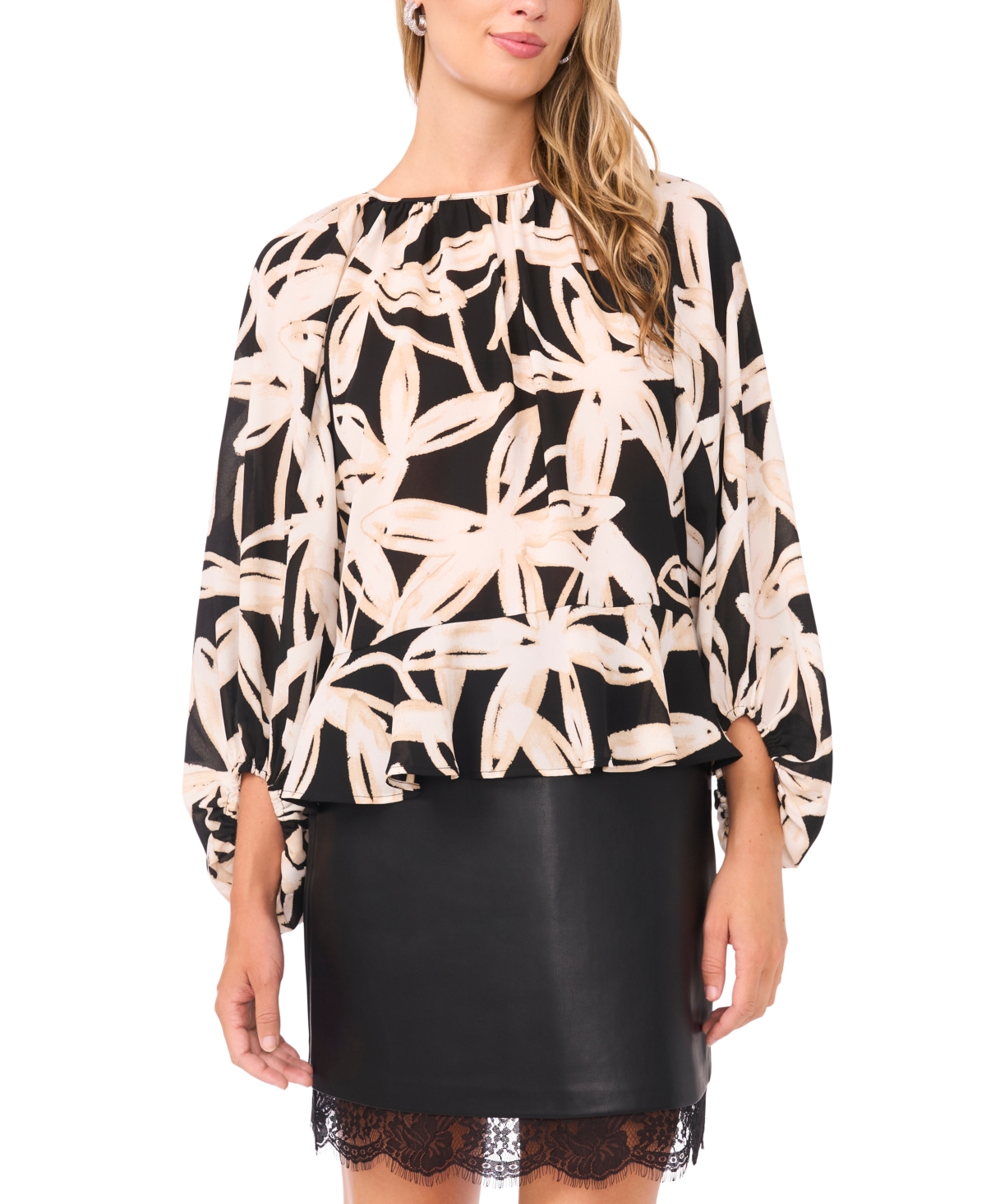 Vince Camuto Womens Ruffle Crewneck Long Sleeve Top - Rich Black
