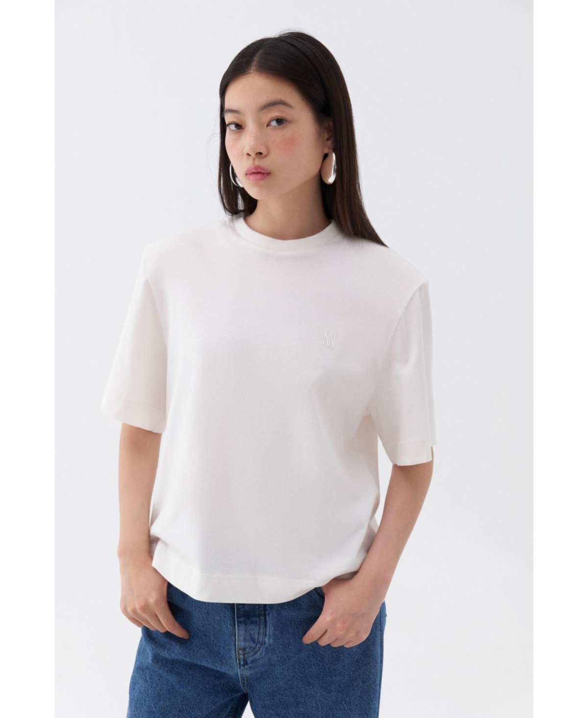 Click here for Nocturne Womens Basic T-Shirt - White prices
