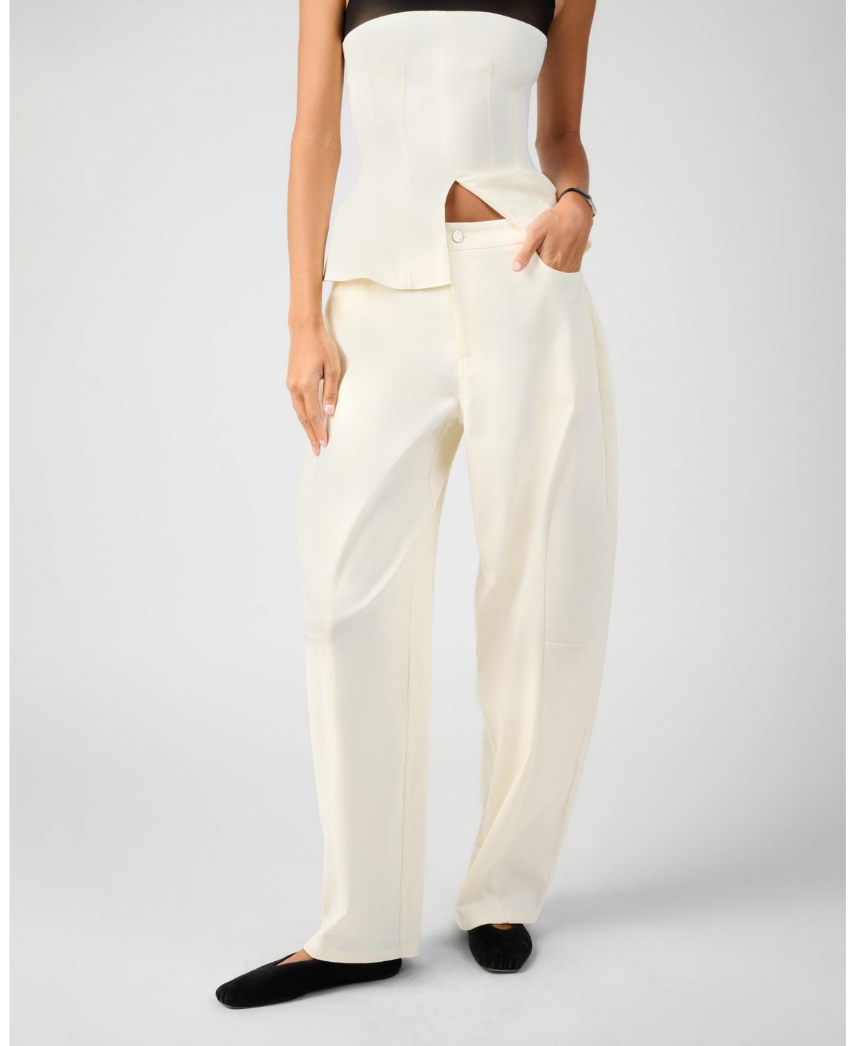 Click here for WeWoreWhat Womens Balloon Trouser - Ivory prices