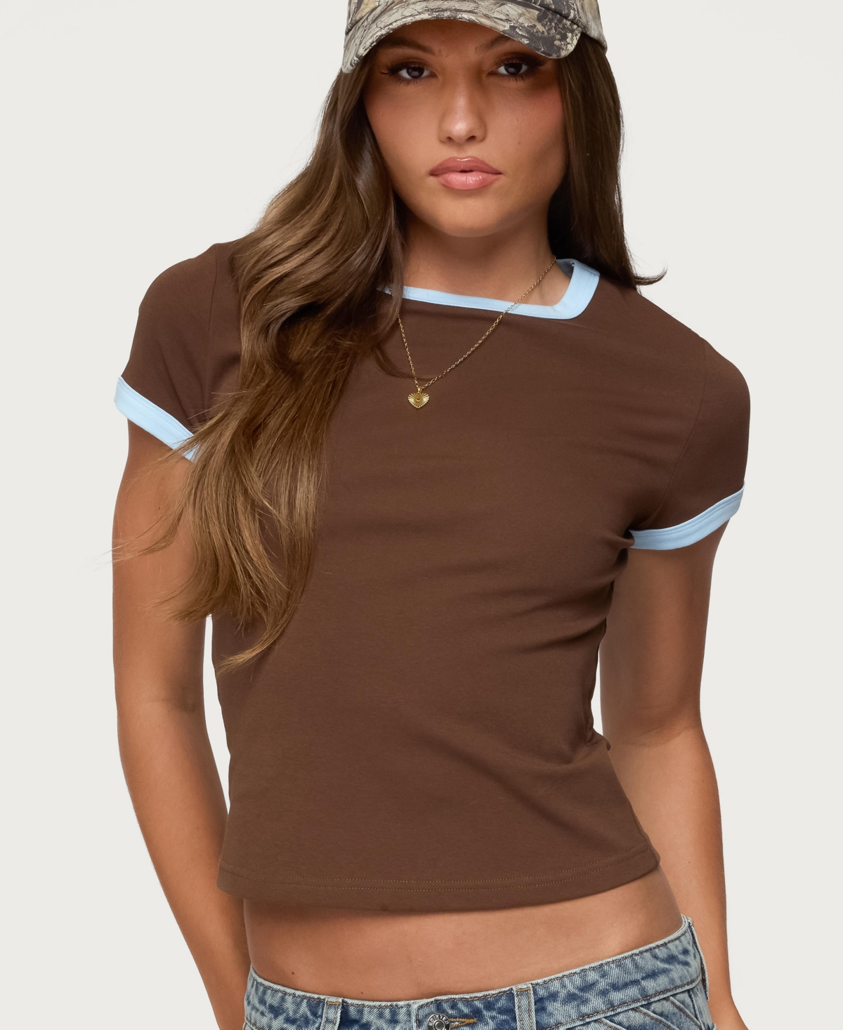 Click here for Edikted Womens Zeke Contrast T Shirt - Brown prices