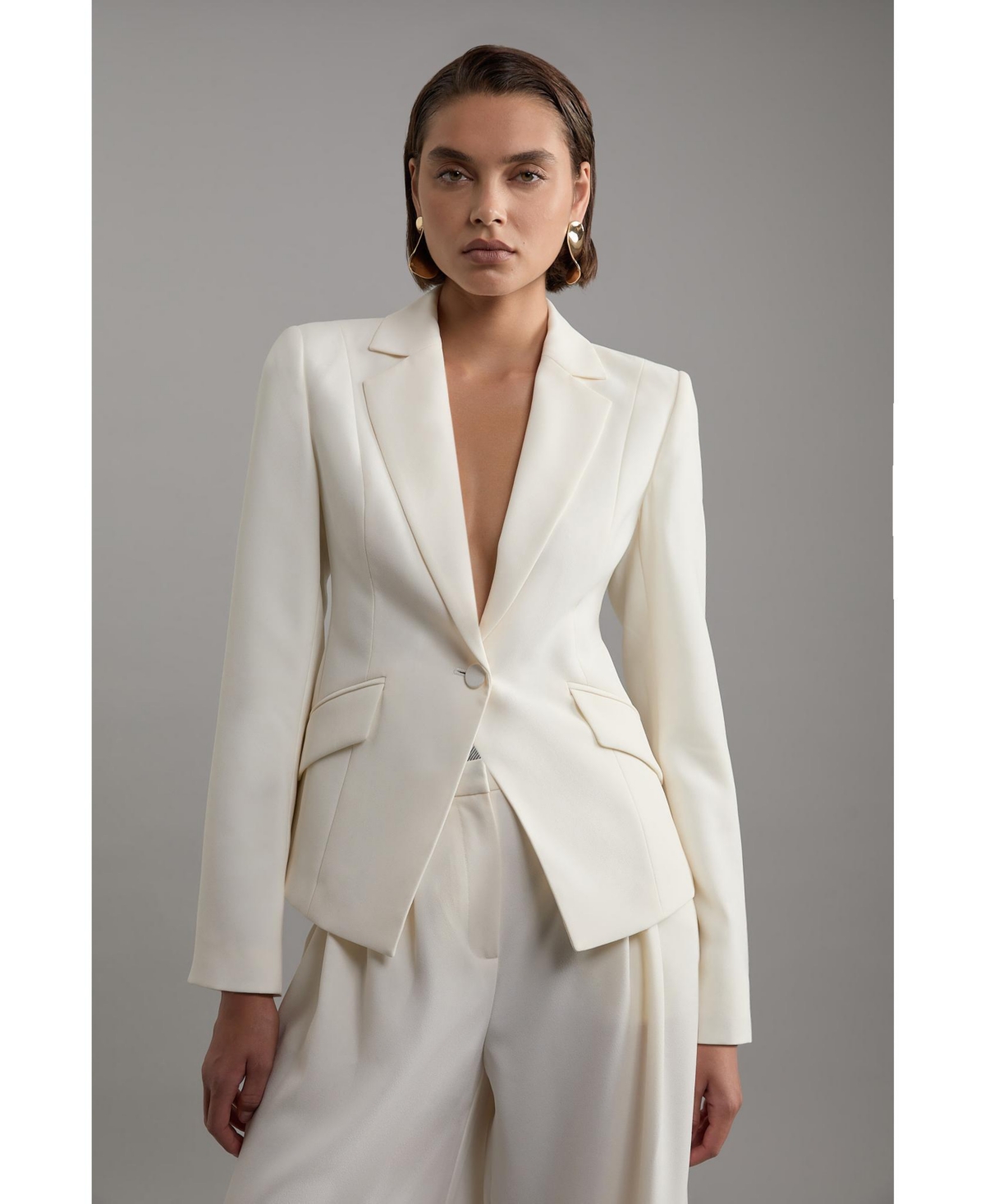 Click here for Karen Millen Womens Crepe Blazer Jacket - Ivory prices