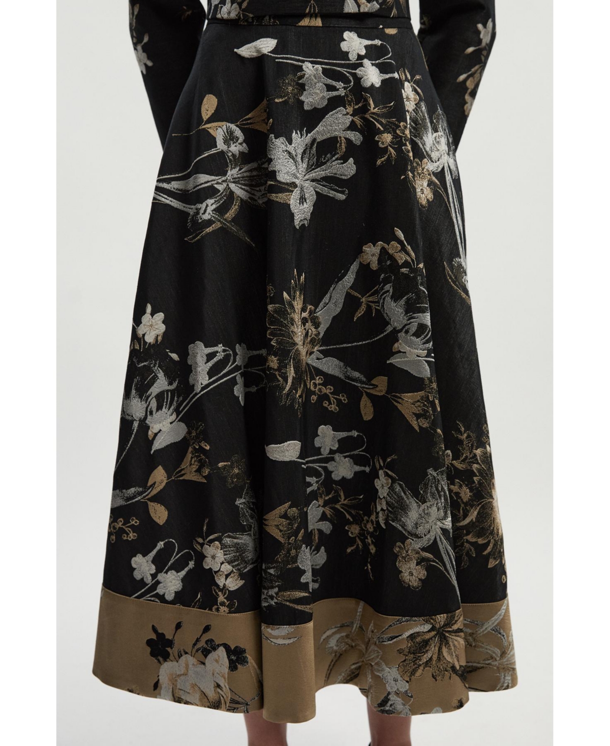 Click here for Karen Millen Womens Floral Jacquard Tailored Full... prices