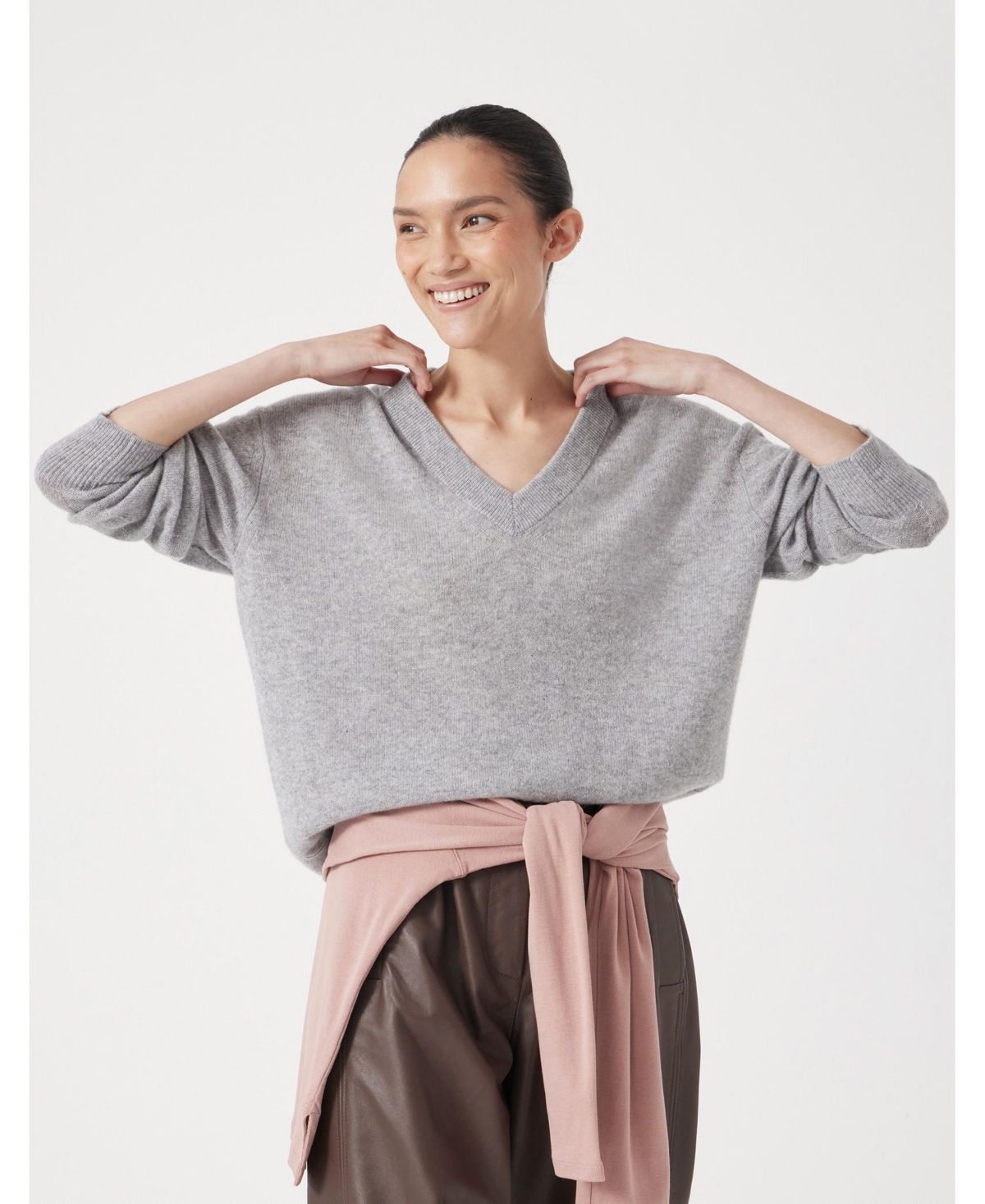 Click here for Hush Womens Scarlett Cashmere V Neck Sweater - Gre... prices