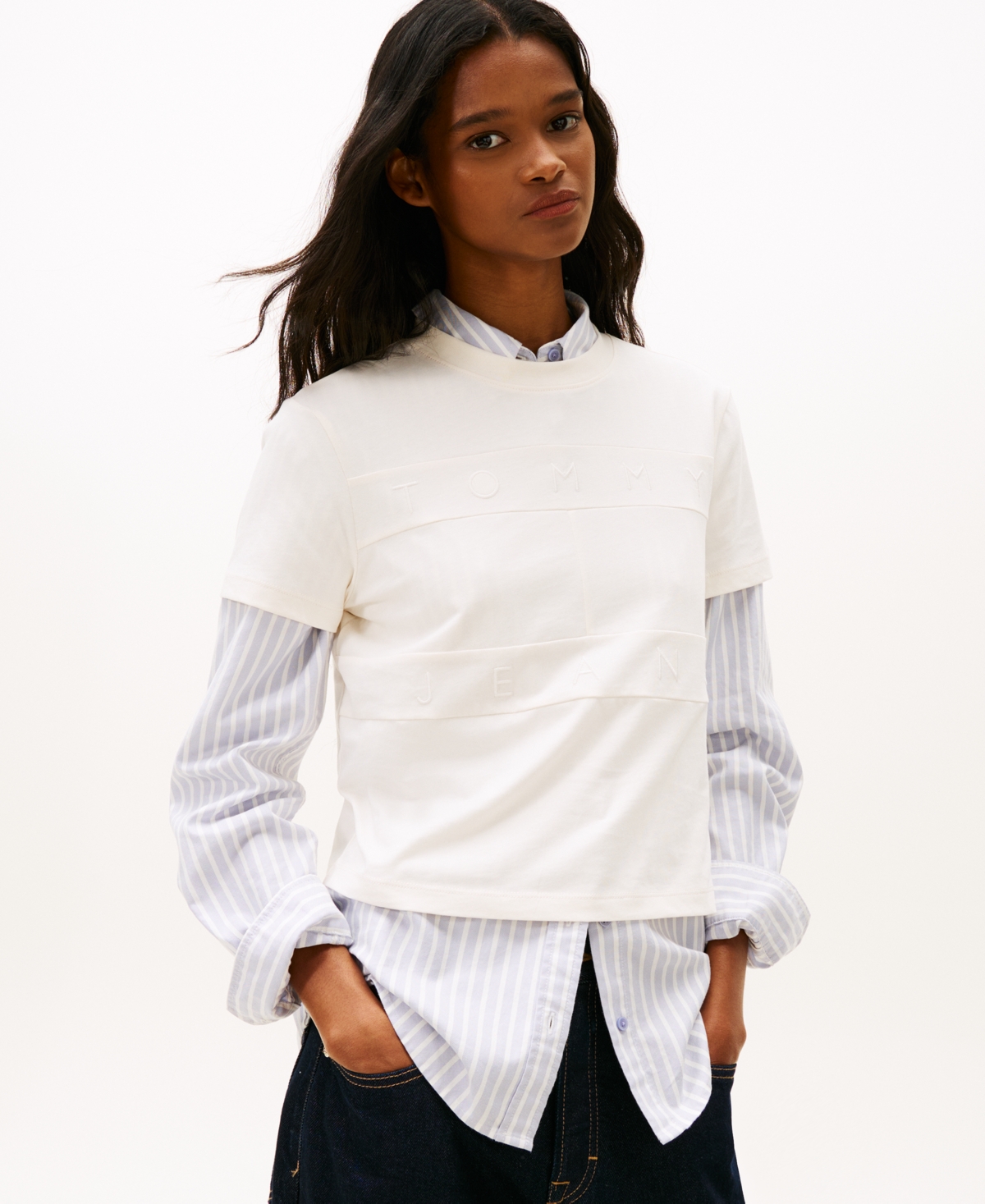 Click here for Tommy Jeans Womens Regular Tonal Flag T-Shirt - An... prices