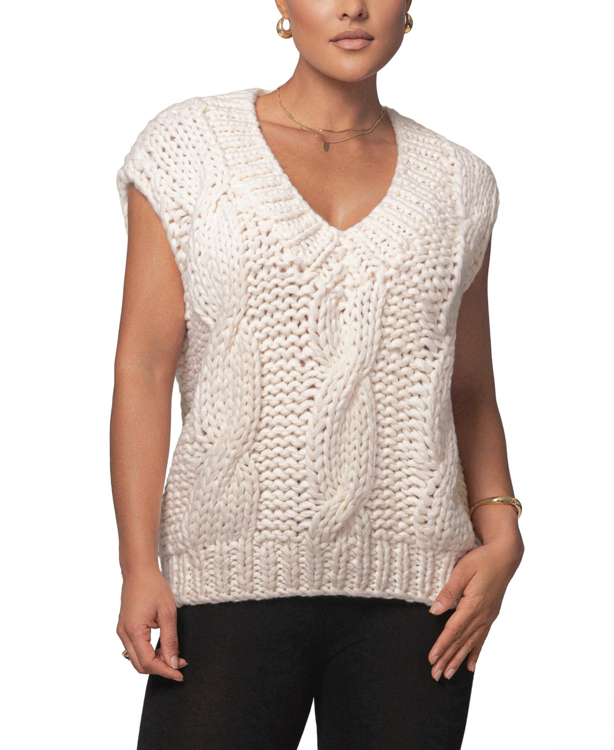 Click here for Jluxlabel Womens Mari Cable Knit Vest - Ivory prices