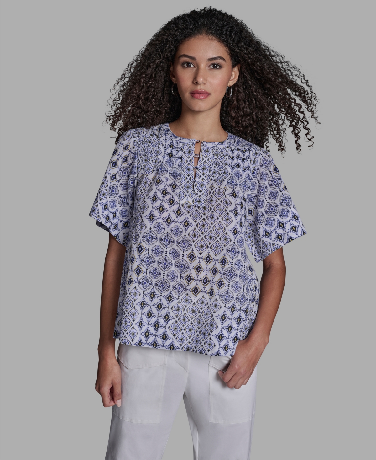 Click here for Bcbg Womens Crewneck Short-Sleeve Top - Whisper Wh... prices