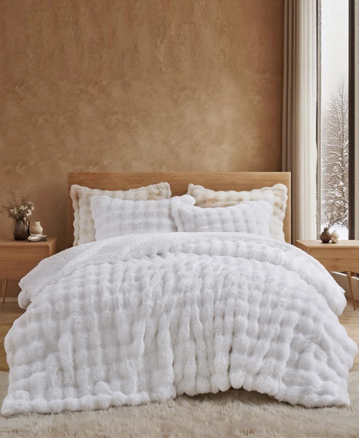Click here for Unikome Faux Fur Reversible Comforter  Queen - Whi... prices