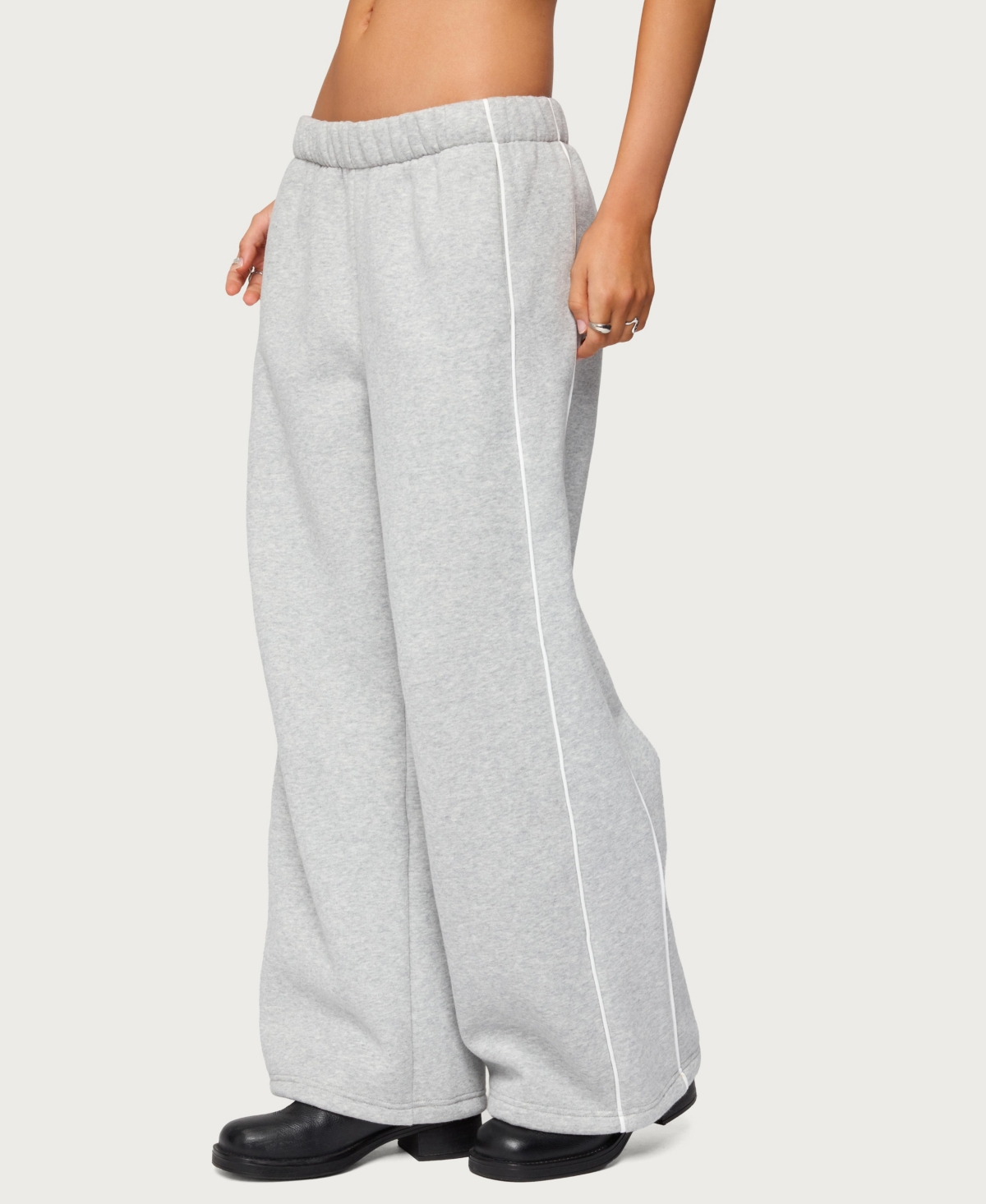 Click here for Edikted Womens Petite Autumn Sweatpants - Gray-mel... prices