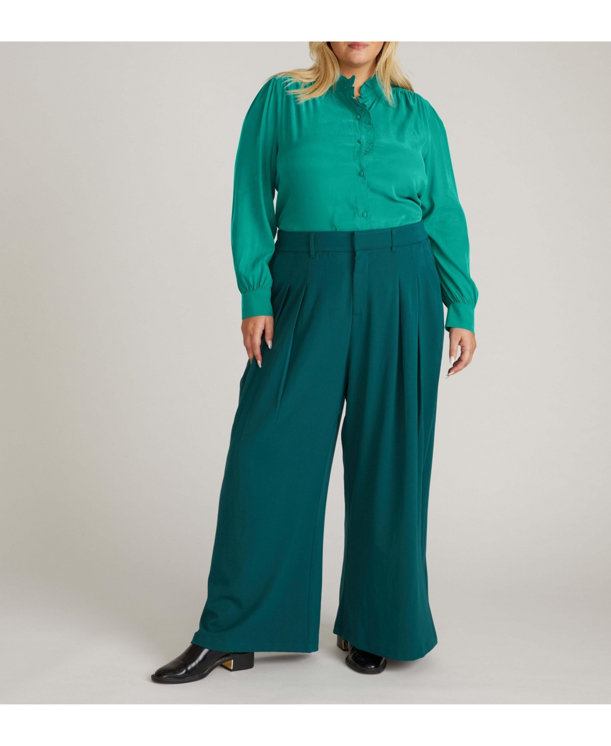 Click here for Universal Standard Plus Size Endora Stretch Cupro... prices