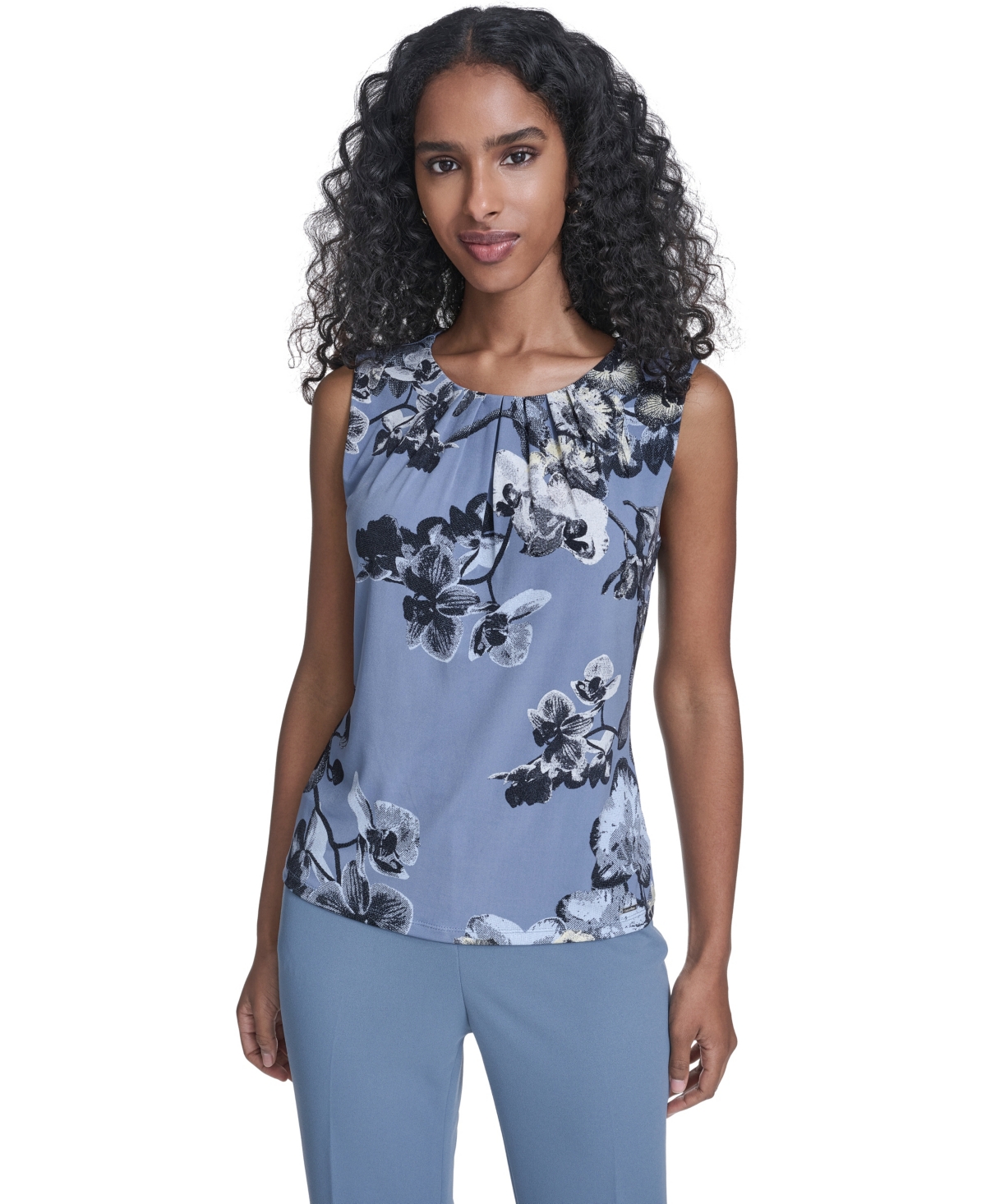 Click here for Calvin Klein Womens Printed Sleeveless Pleated Top... prices