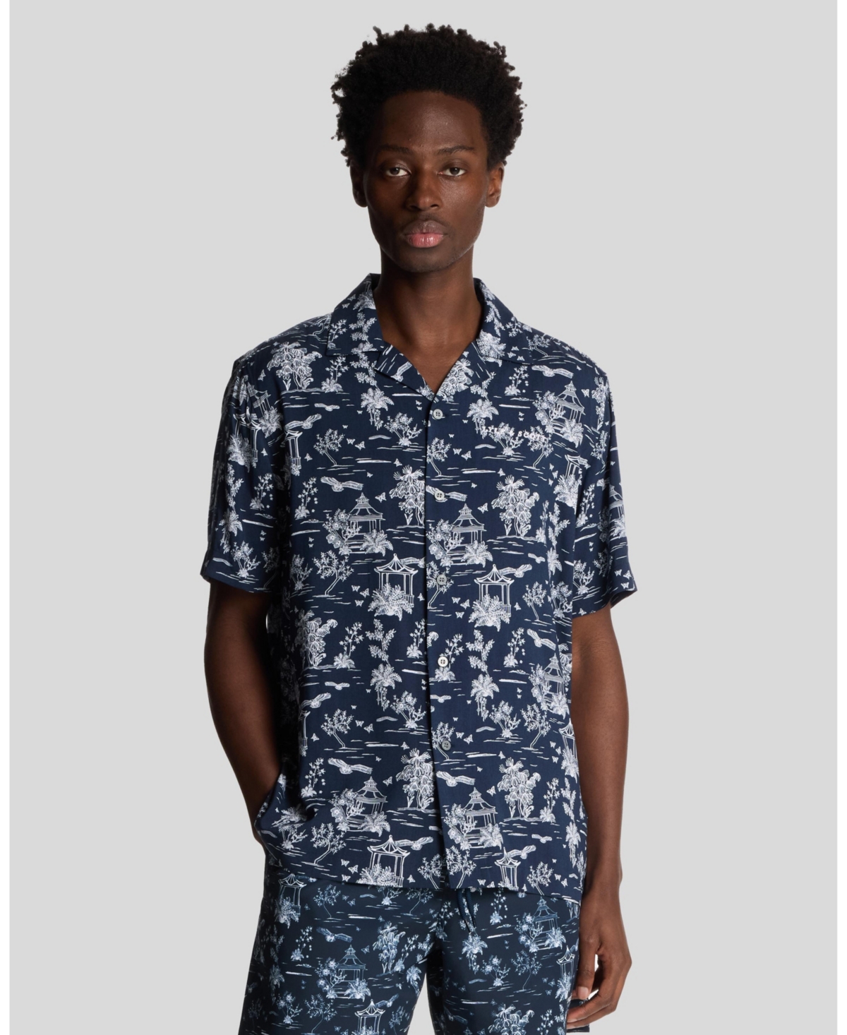 Click here for Lyle & Scott Mens Botanical Garden Print Resort Sh... prices