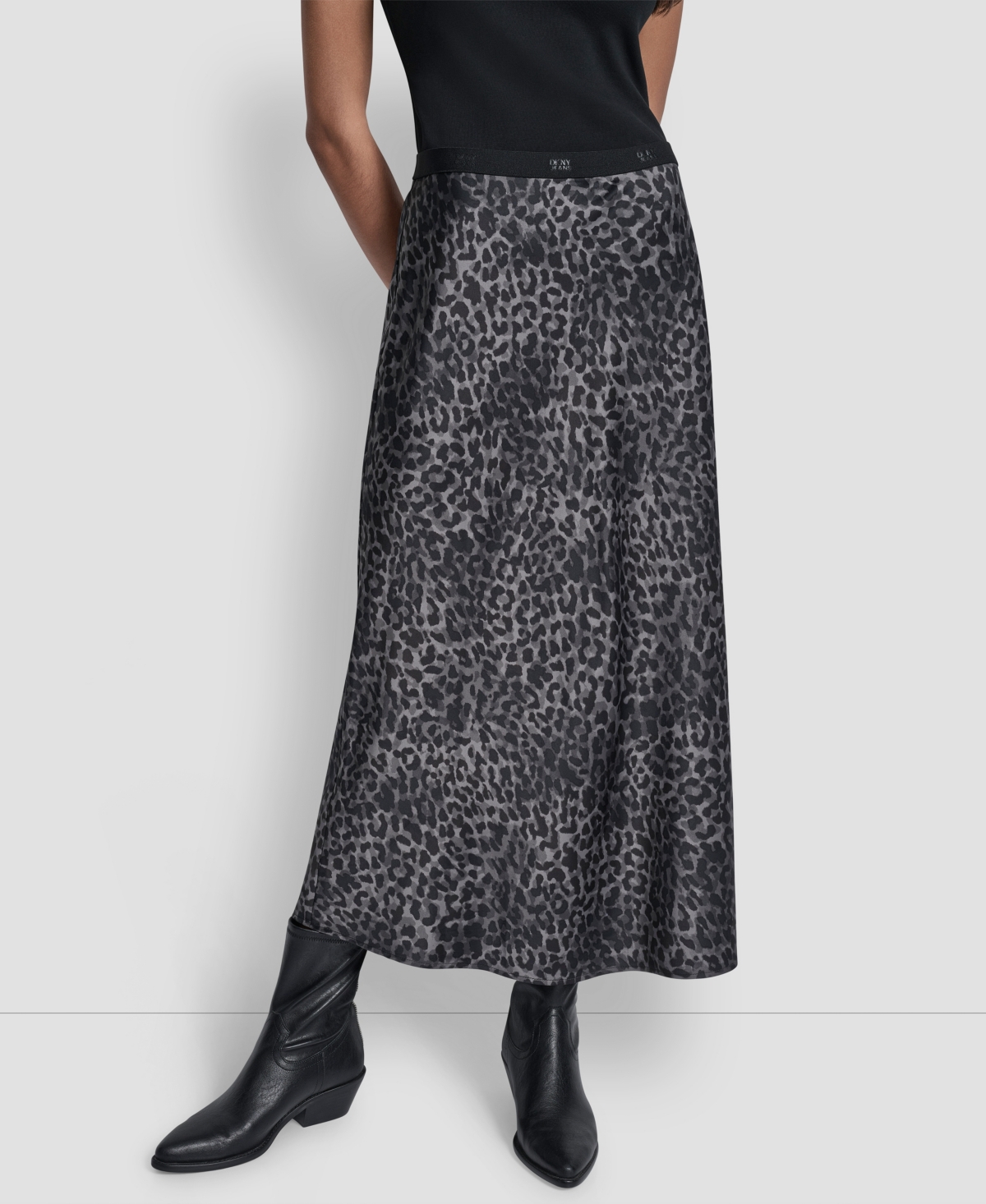 Click here for Dkny Jeans Womens Logo Elastic Waistband Slip Skir... prices