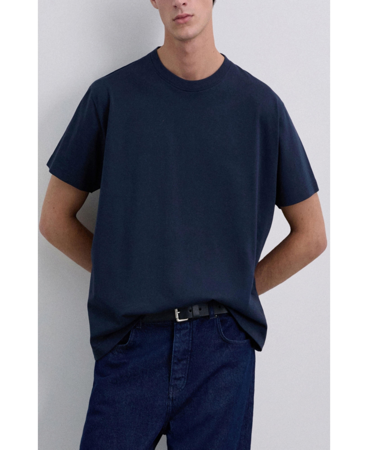 Click here for Scalpers Womens Solid Tee - Darknavy prices