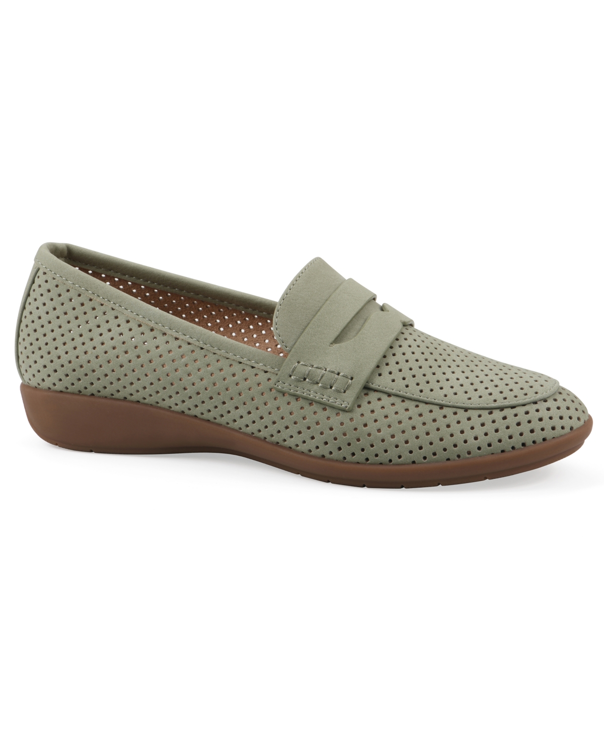 Click here for Cliffs by White Mountain Womens Samson Slip-On Loa... prices