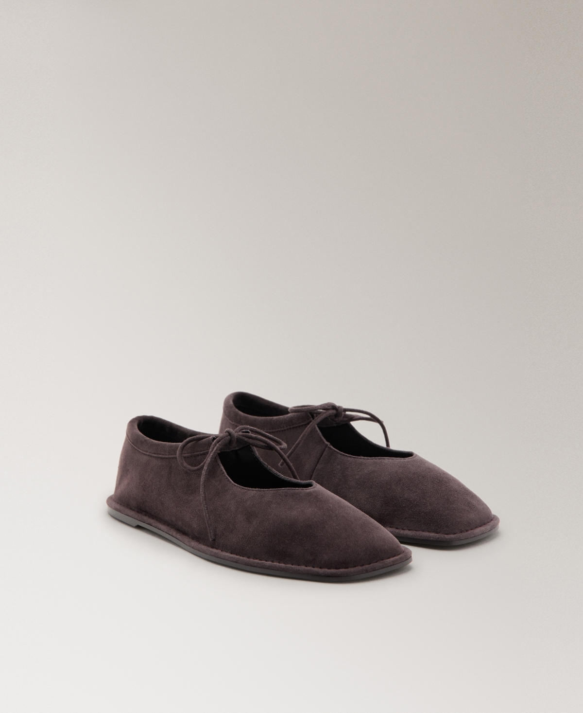 Click here for Mango Womens Leather Slippers - Chocolate prices