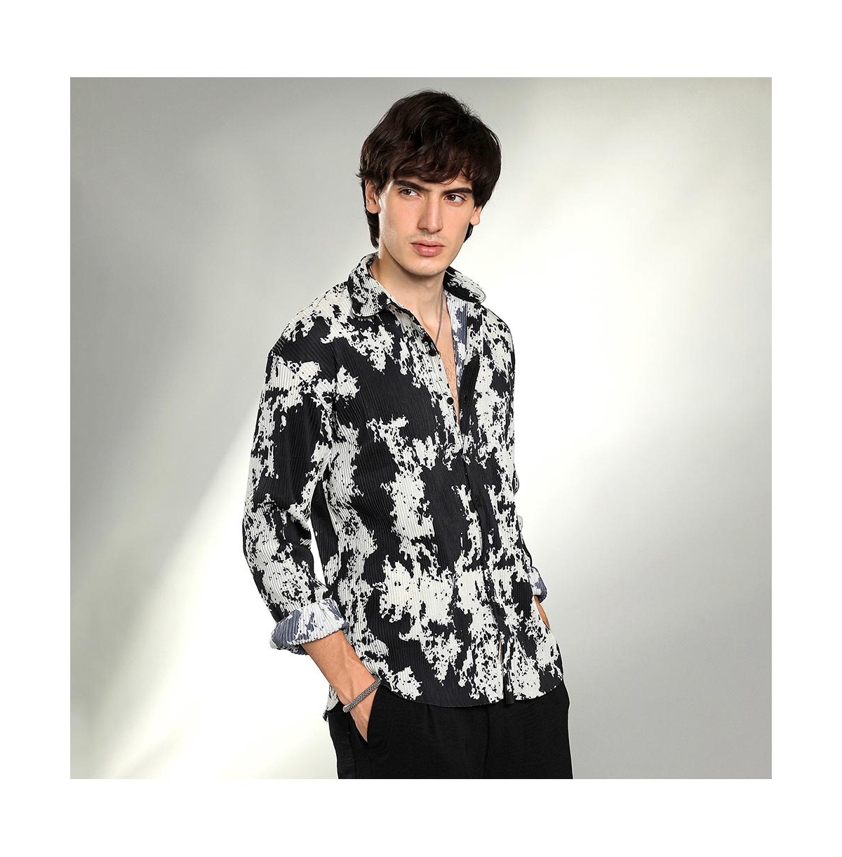 Click here for Campus Sutra Mens Splash-Pleat Shirt - Black prices