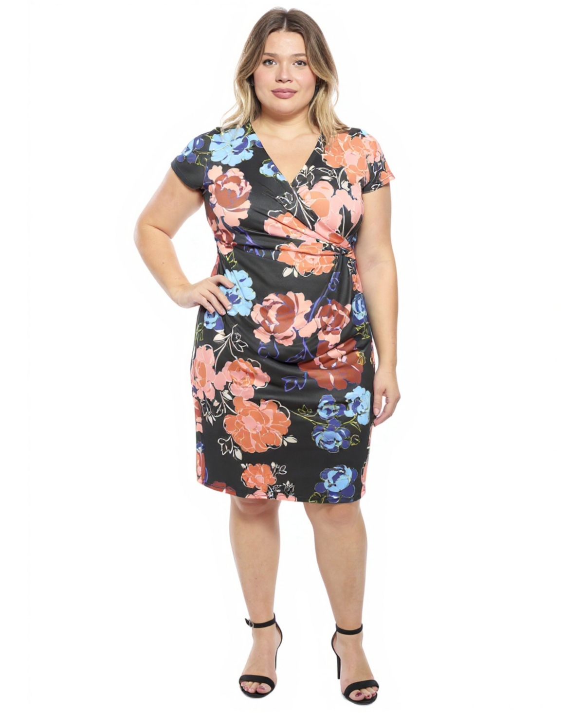 Click here for 24seven Comfort Apparel Plus Size Floral V-Neck Fa... prices