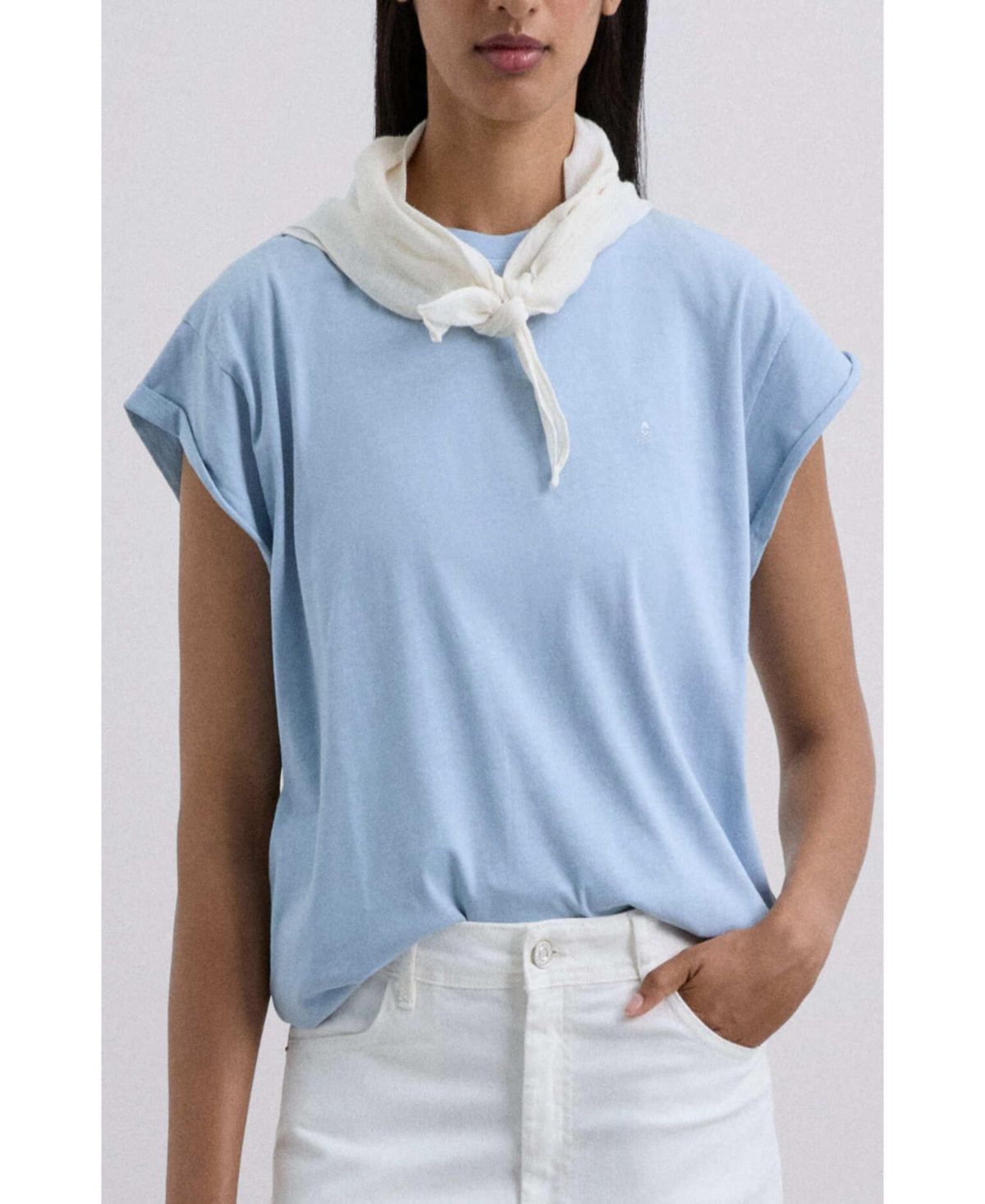 Click here for Scalpers Womens Plainskull Tee - Water prices