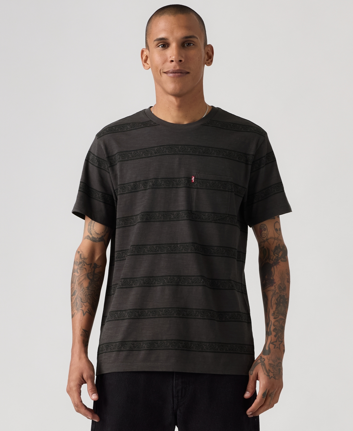 Click here for Levis Mens Classic Pocket Short Sleeve Crewneck T-... prices