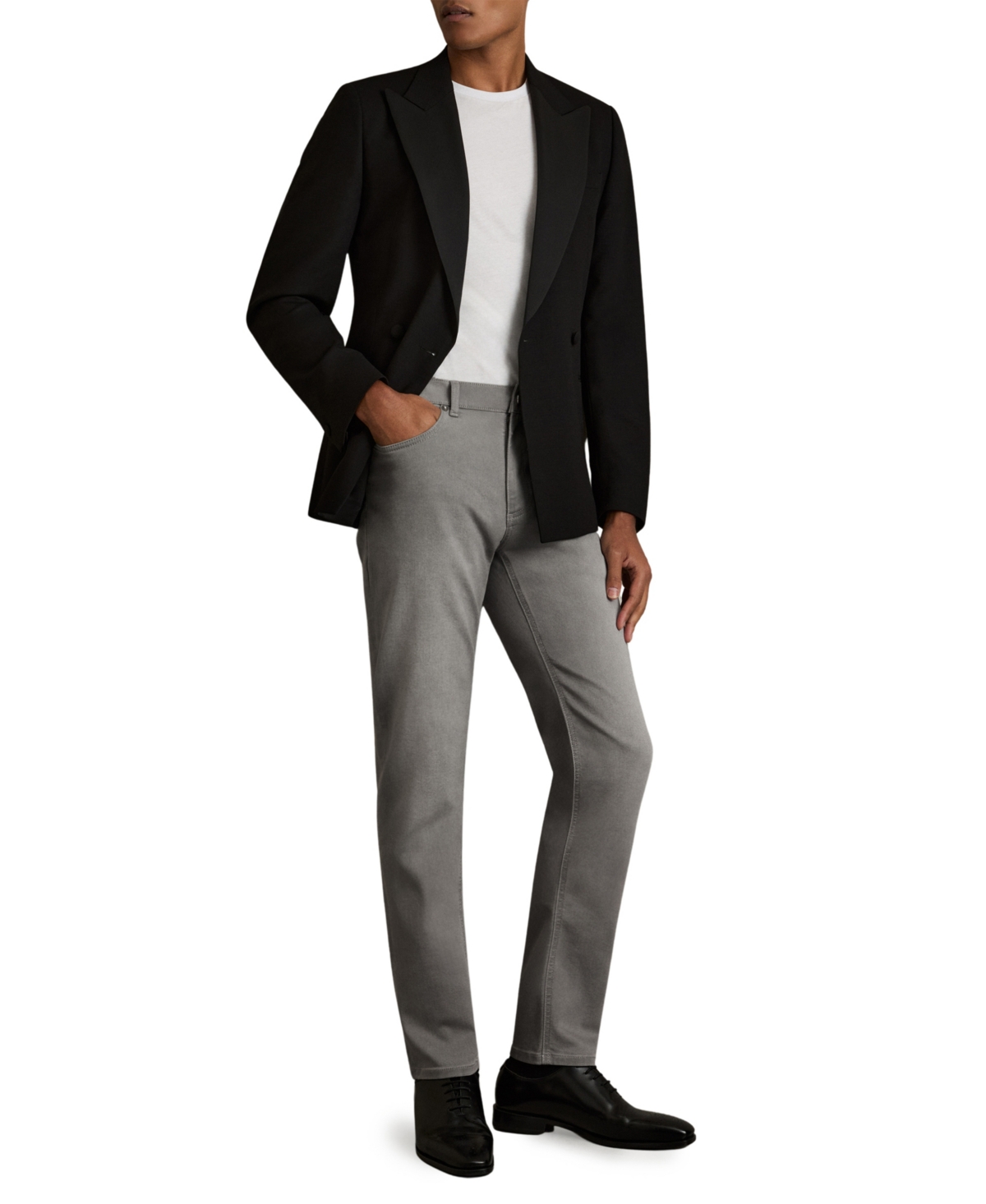 Click here for Reiss Mens Cotton-Blend Slim-Fit Jeans - Light Was... prices