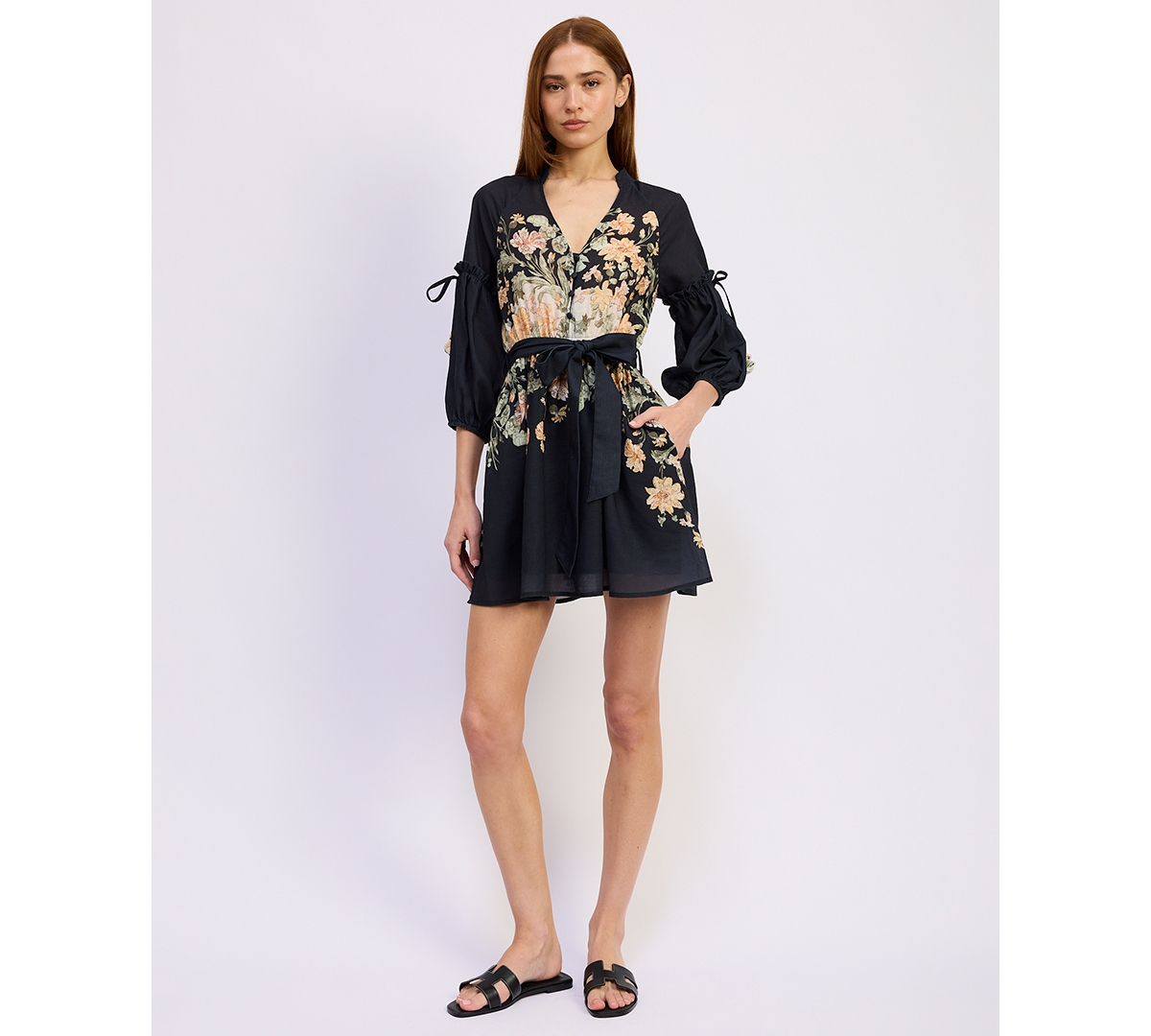 Click here for En Saison Womens Iris Long-Sleeve V-Neck Mini Dres... prices