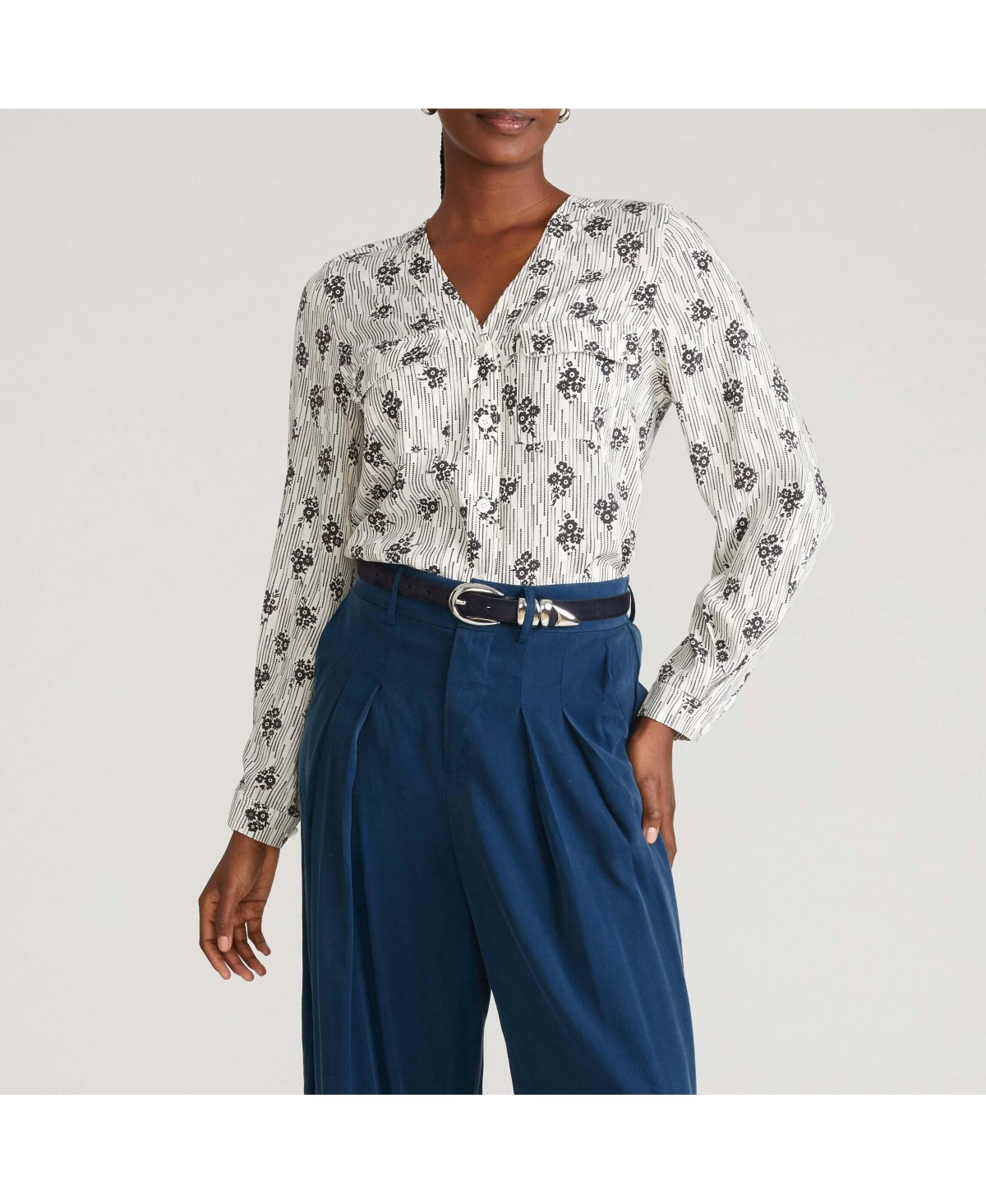 Click here for Universal Standard Womens Plus Size Cooling Stretc... prices