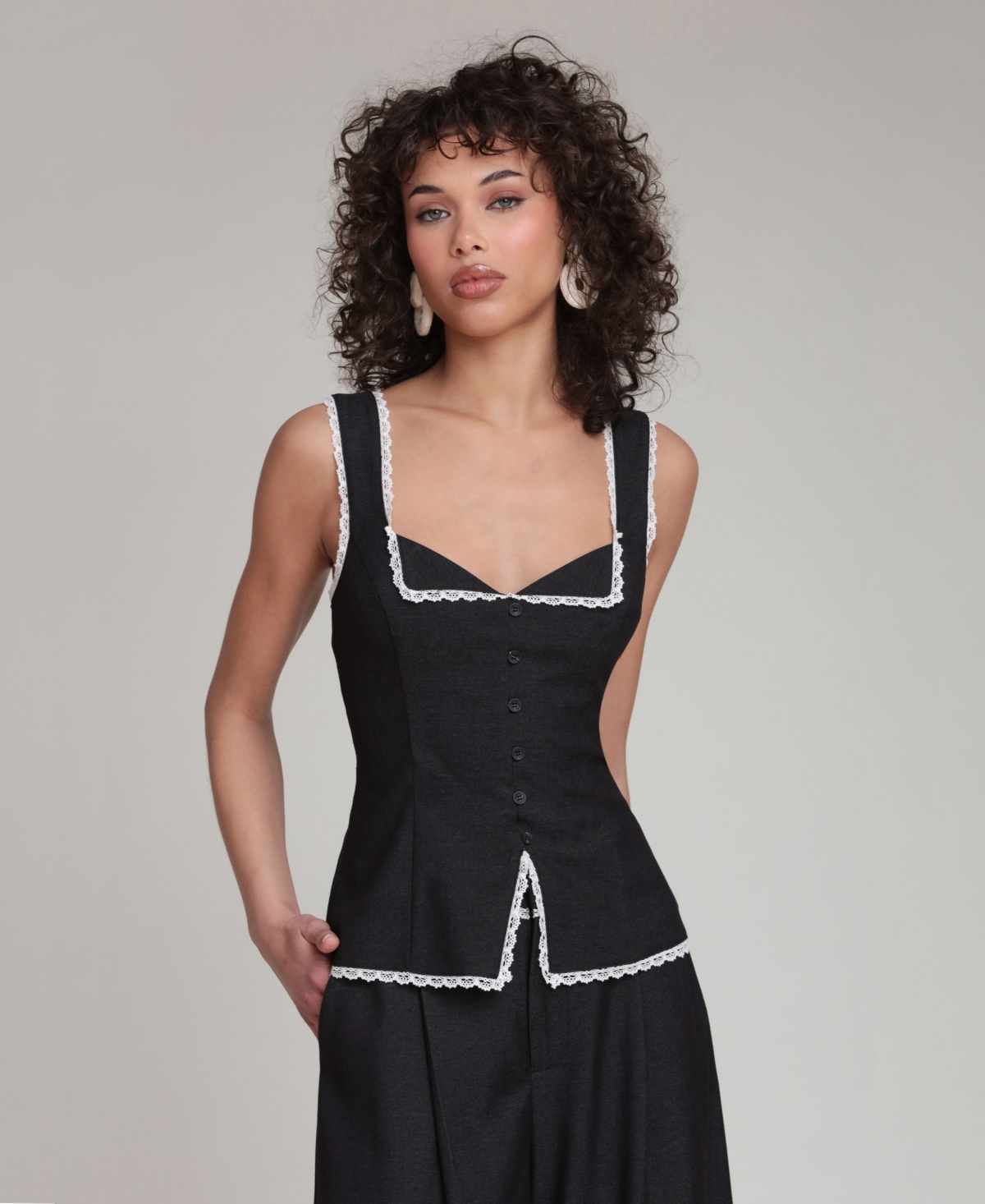 Click here for Avec Les Filles Womens Portrait Sweetheart Neck Ad... prices