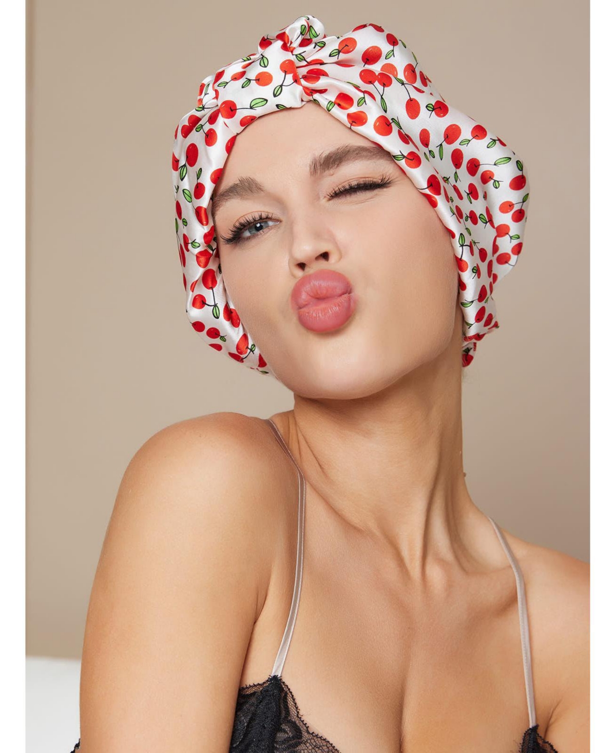 Click here for Silksilky 100 Mulberry Silk Sleep Bonnet - Red prices