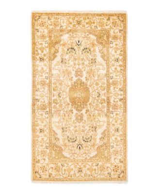 Click here for Adorn Hand Woven Rugs Mogul M1322339 prices