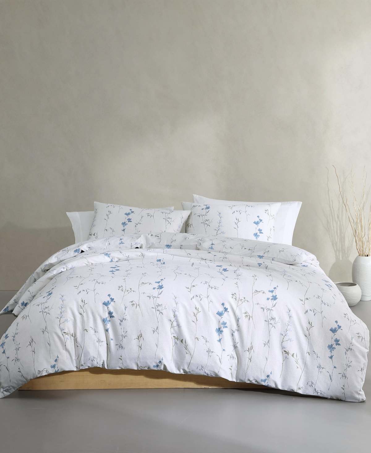 Click here for Calvin Klein Wildflower Cotton Sateen 3-Pc. Comfor... prices