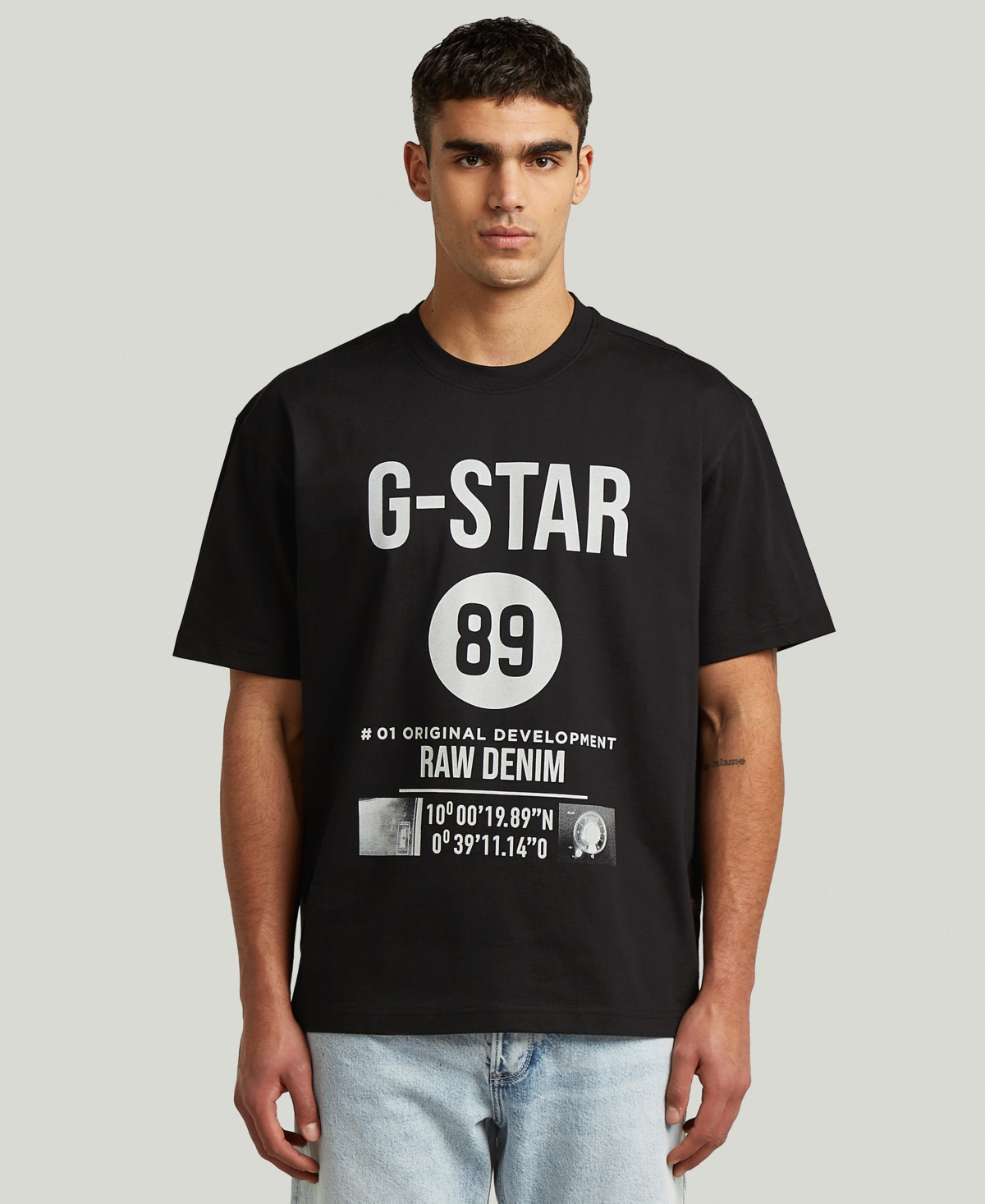Click here for G-Star Raw Mens Graphic Regular-Fit T-Shirt - Blac... prices