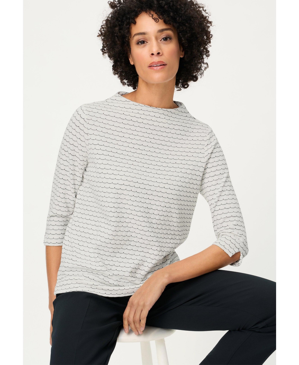 Click here for Olsen Womens Scallop Stripe Jersey Top - Off white prices