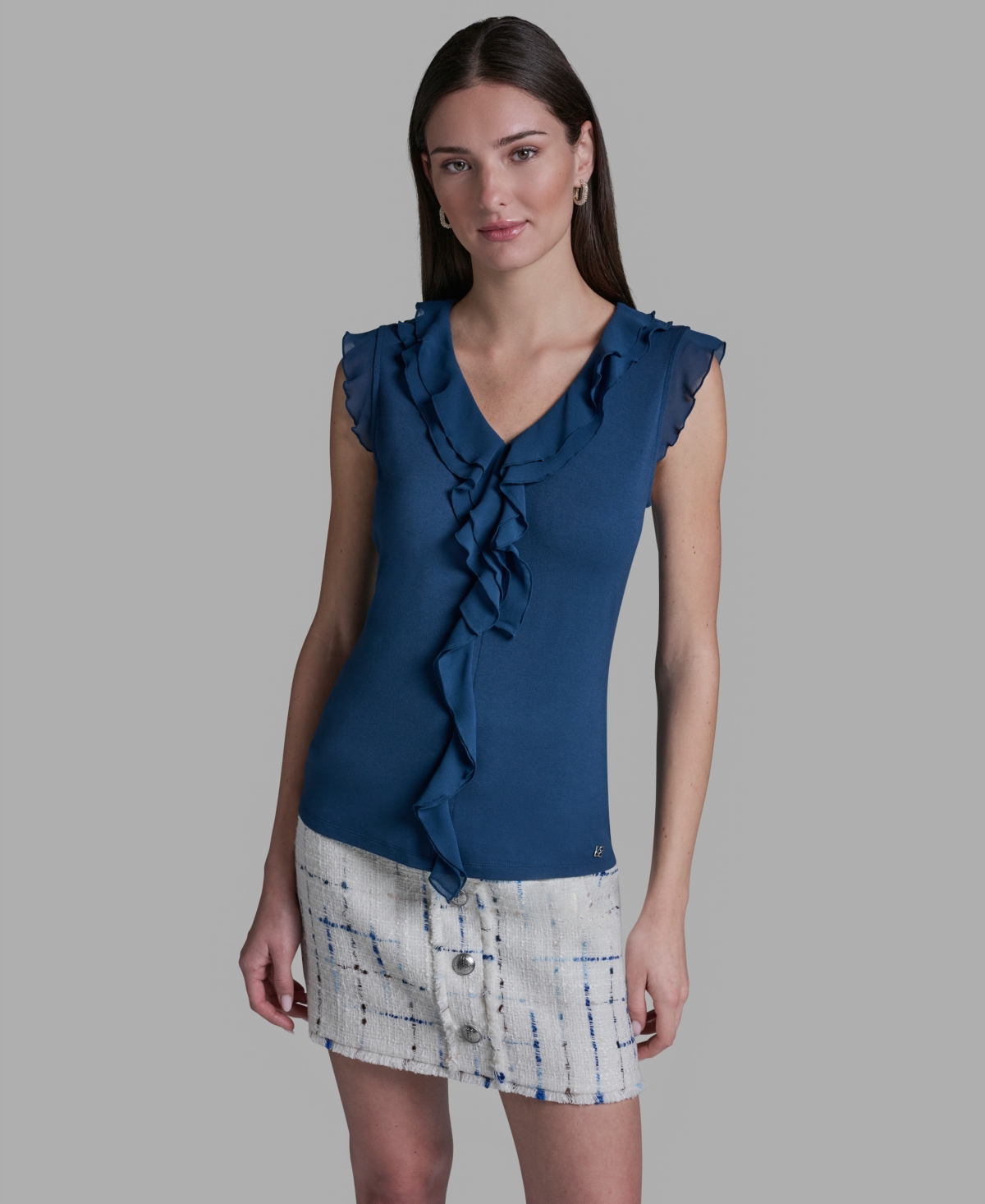 Click here for Bcbg Womens V-Neck Ruffle Front Pull-On Top - Indi... prices