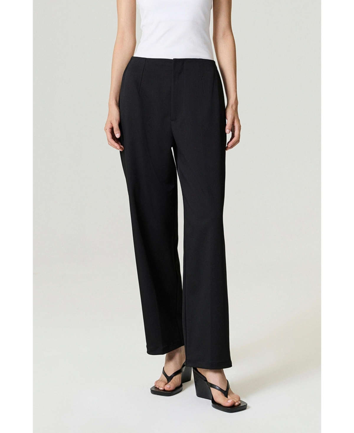 Click here for Nocturne Womens Pleat Detailed Pants - Black prices