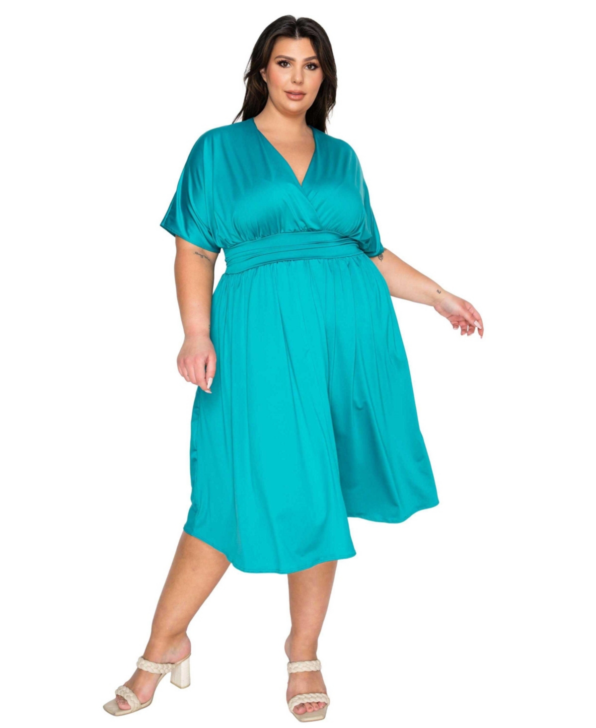 Click here for L I V D Plus Size Cyra Empire Midi Dress - Jade prices