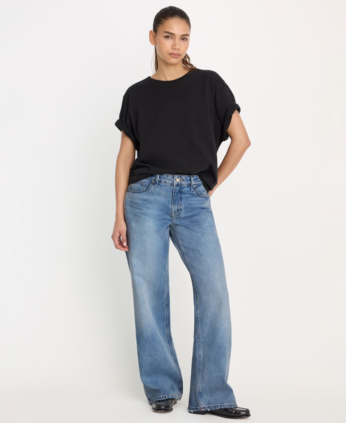 Click here for Good American Womens Vintage Low-Rise Jeans - Indi... prices