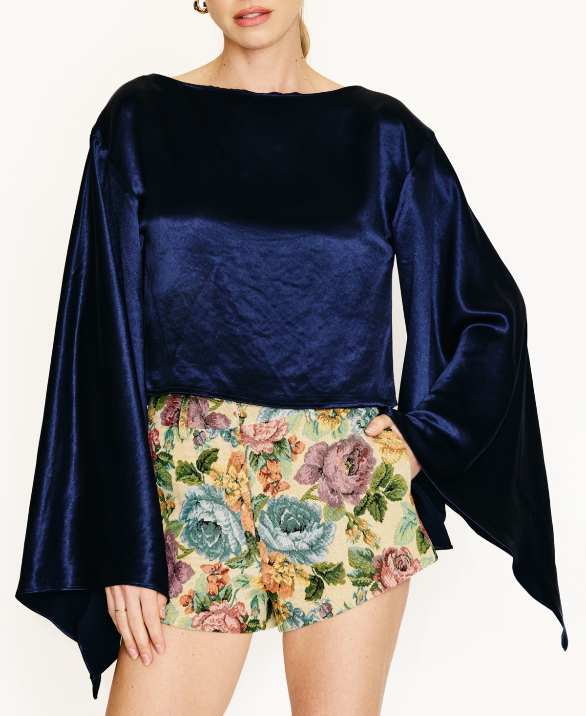 Click here for Line & Dot Womens Avanelle Boat Neck Top - Navy prices