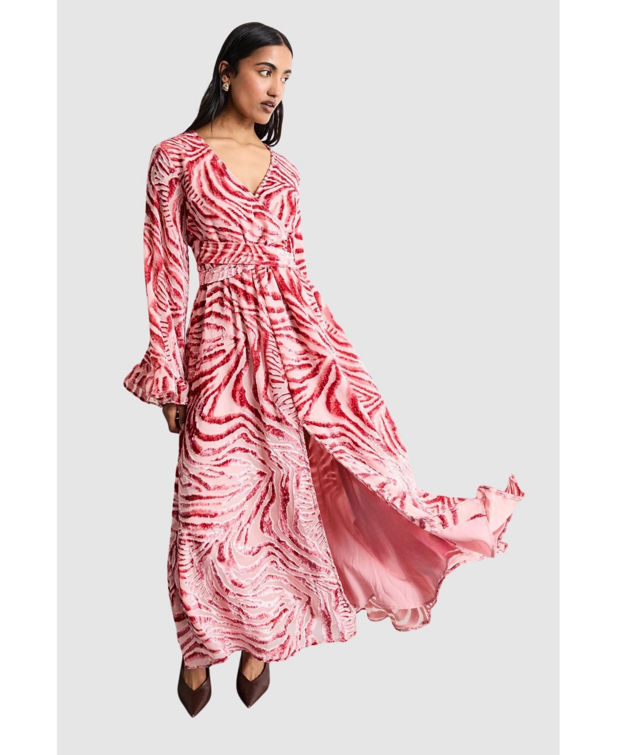 Click here for Warehouse Womens Burnout Velvet Plunge Maxi Dress... prices