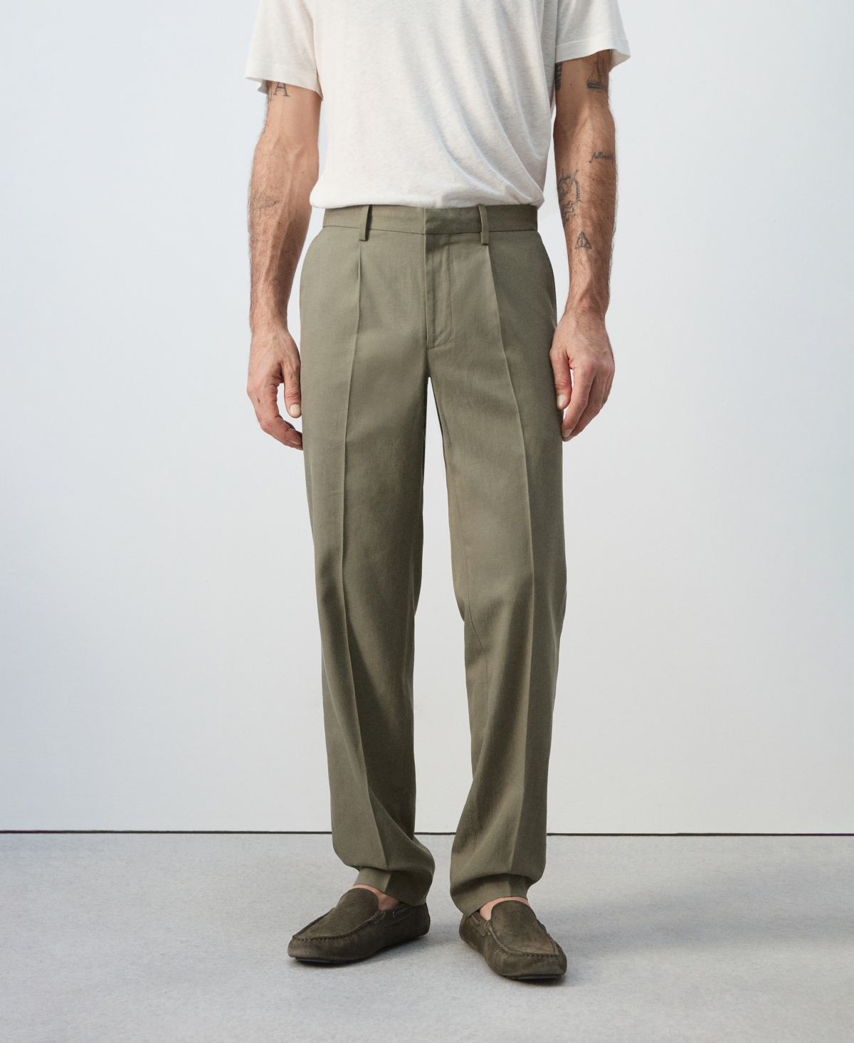 Click here for Mango Mens Slim-Fit Linen-Lyocell-Blend Pants - Gr... prices