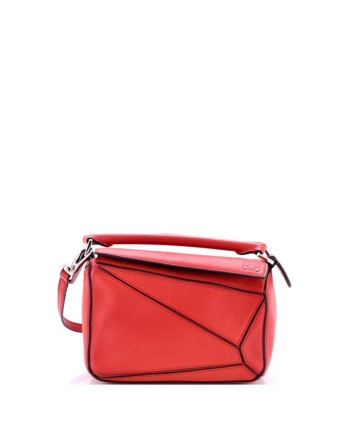 Click here for Pre-Owned Loewe Mini Puzzle Bag Leather - Red prices
