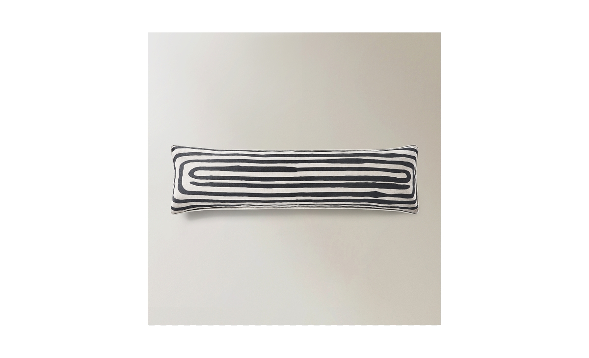 Click here for Z Gallerie Eren Xl Lumbar 42 - Black prices