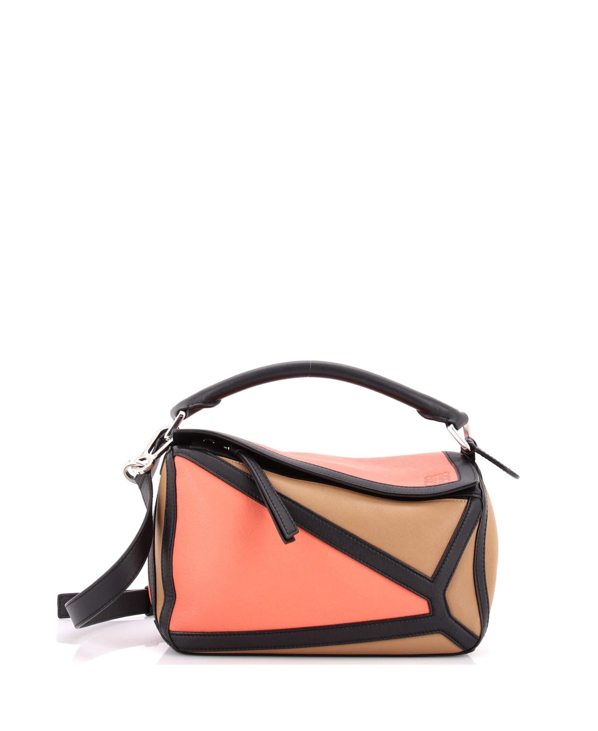 Click here for Pre-Owned Loewe Small Puzzle Bag Leather - Black prices