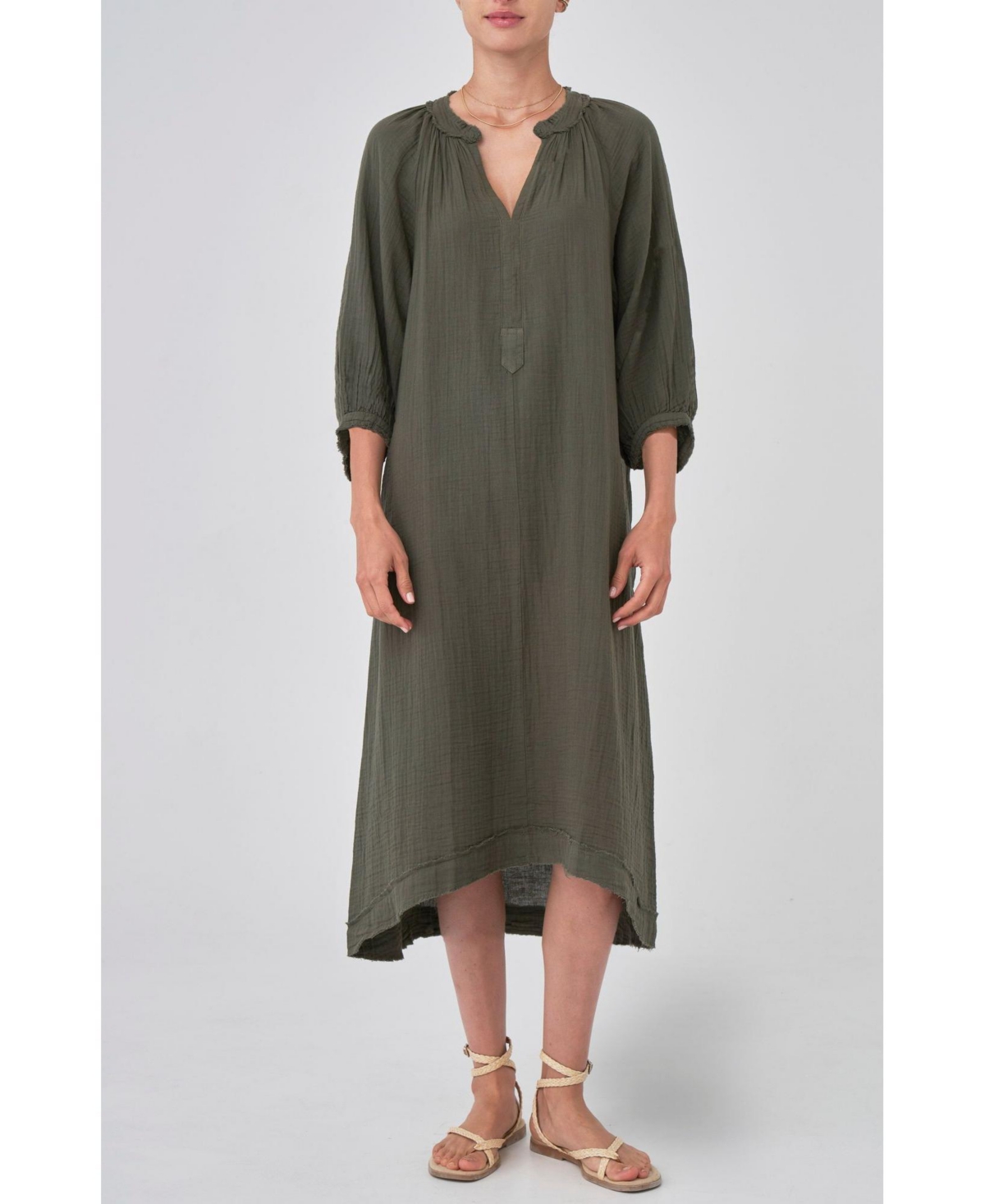 Click here for Ocean+Main Womens Ocean+Main Gauze Dress with Pock... prices