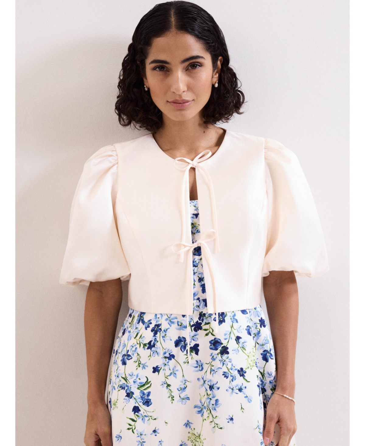 Click here for Phase Eight Womens Paulina Cropped Puff-Sleeve Jac... prices