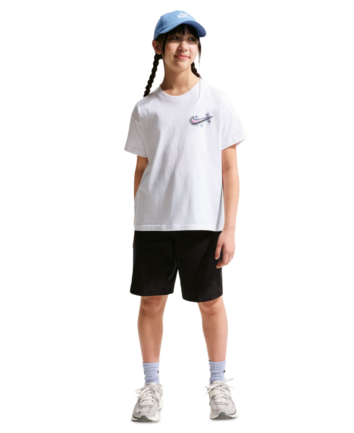 Click here for Nike Girls 7-16 Sportwear Crewneck T-Shirt - White prices