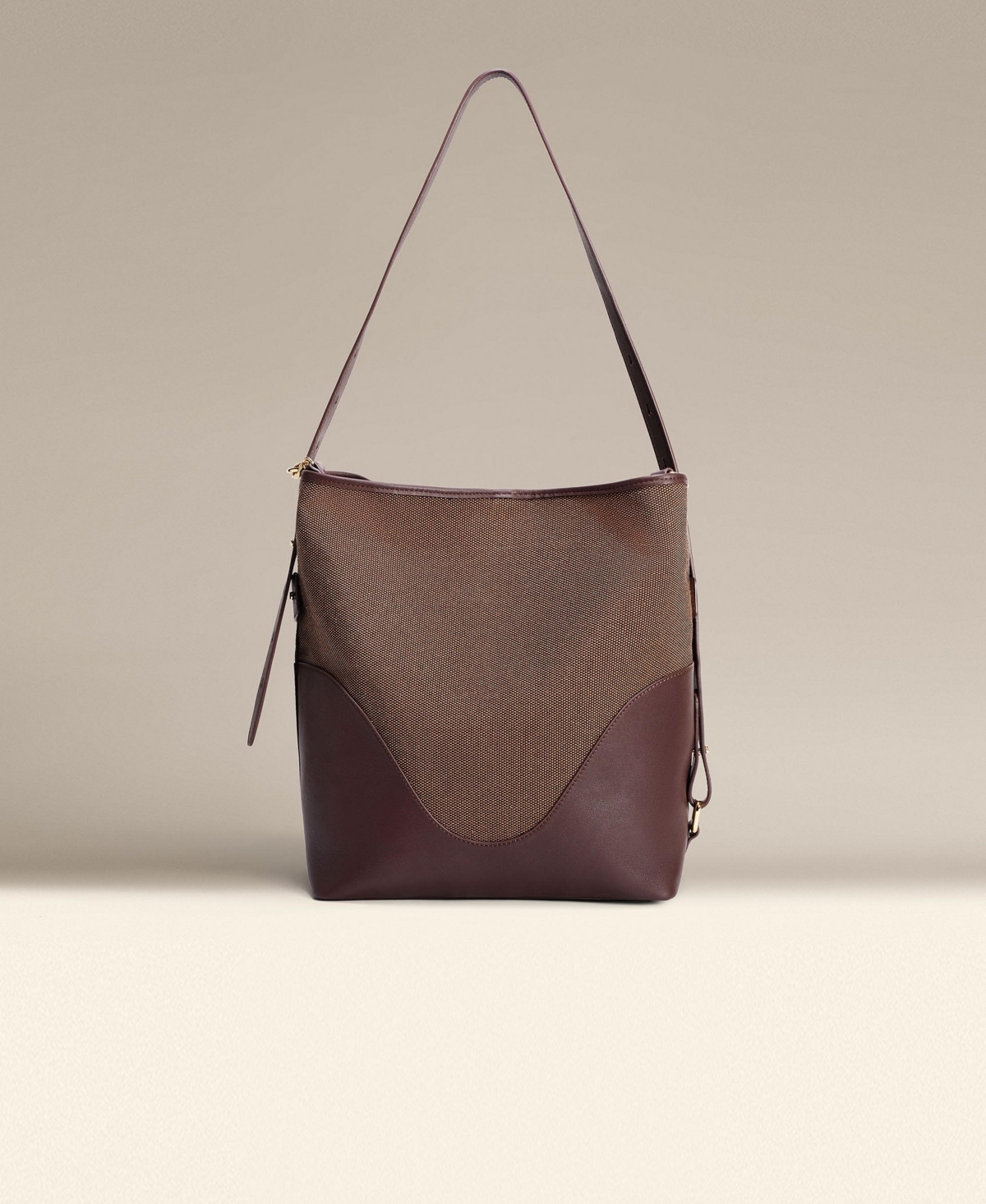 Click here for Oleada Marina Soft Bucket Leather Bag - Espresso prices