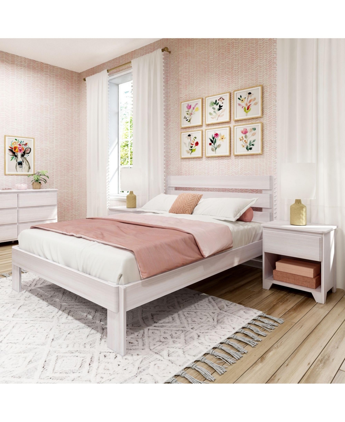 Click here for Max & Lily Farmhouse Queen Slat Bed - White wash prices