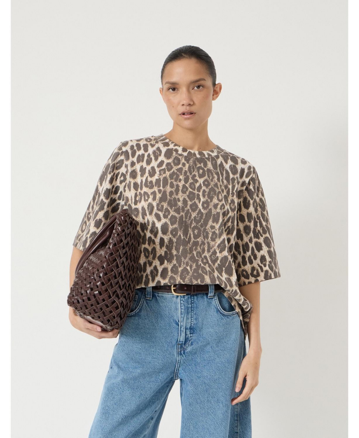 Click here for Hush Womens Romina Leopard Print Heavyweight T-shi... prices