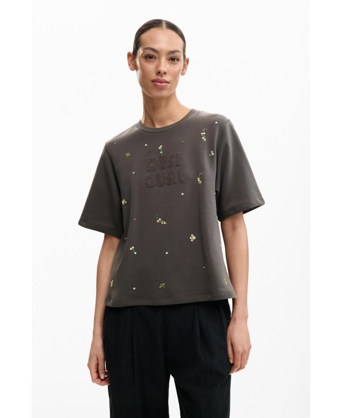 Click here for Desigual Womens Plain T-shirt appliques - Gray prices