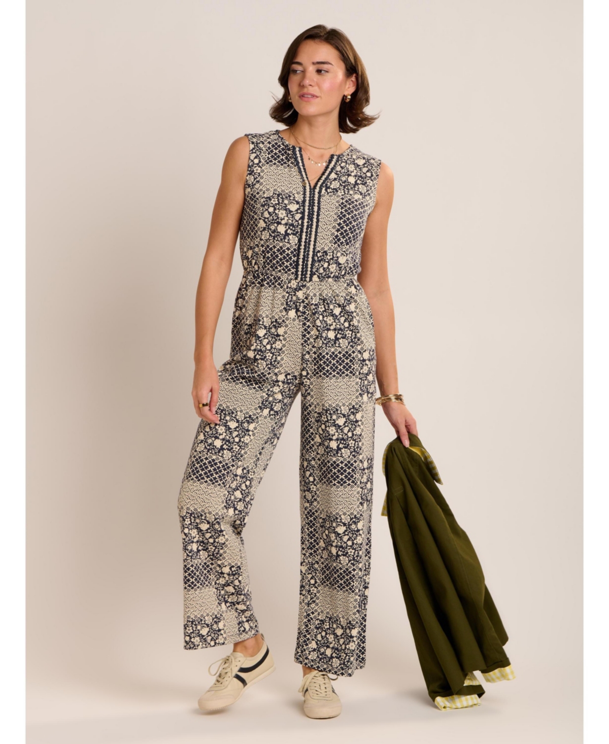 Click here for Brakeburn Womens Amanda Printed Jumpsuit - Navy prices